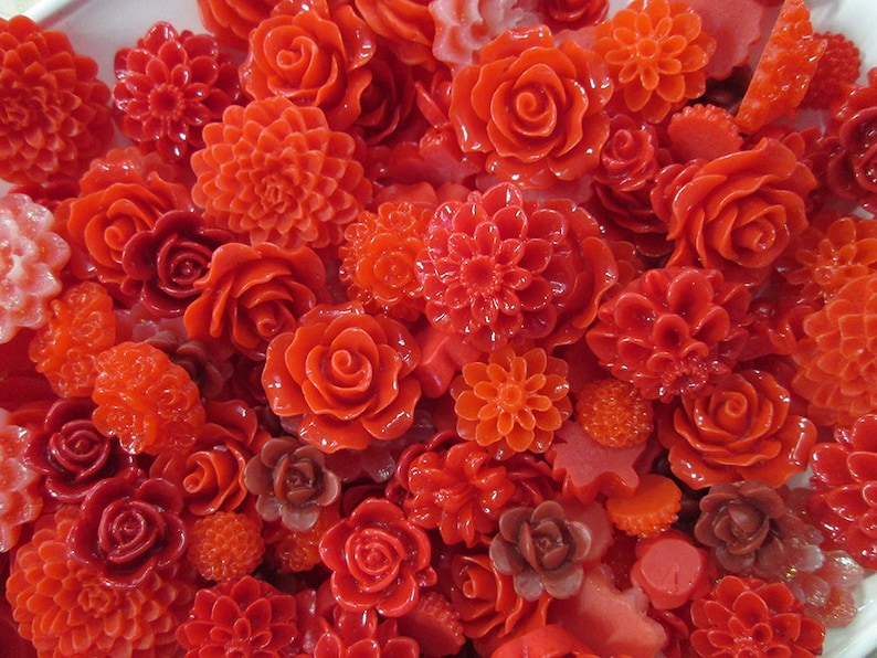 20 Red Mix Flatbacked Acrylic Plastic Flower Cabochons, Flat Backed ...