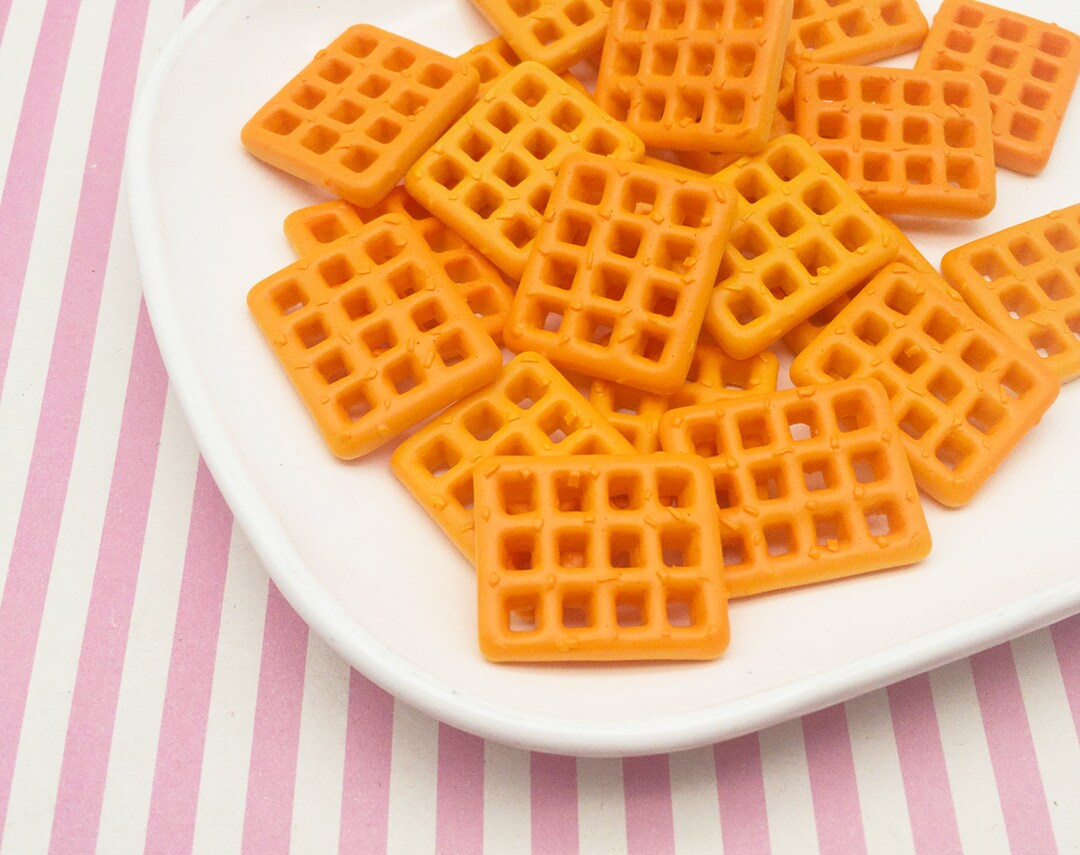6 Flatbacked Resin Waffle Cabochon, 26mm Flat Backed Biscuit Breakfast ...