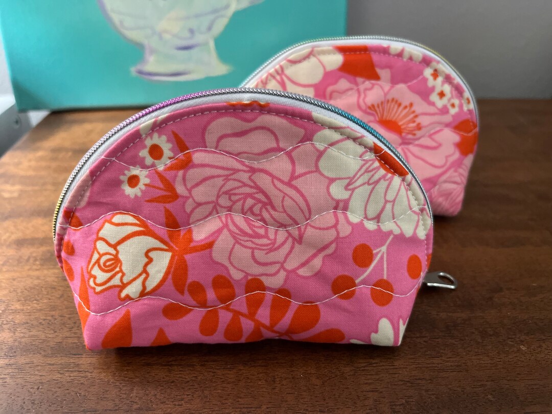 Pink Floral Small Clamshell Pouch, Rounded Pouch, Zipper Pouch ...