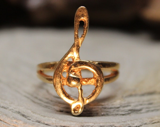 1960's Vintage Solid Gold Music Note Ring 10K Yellow Gold Treble Clef Ring 4.2 Grams Size 6.5 ...