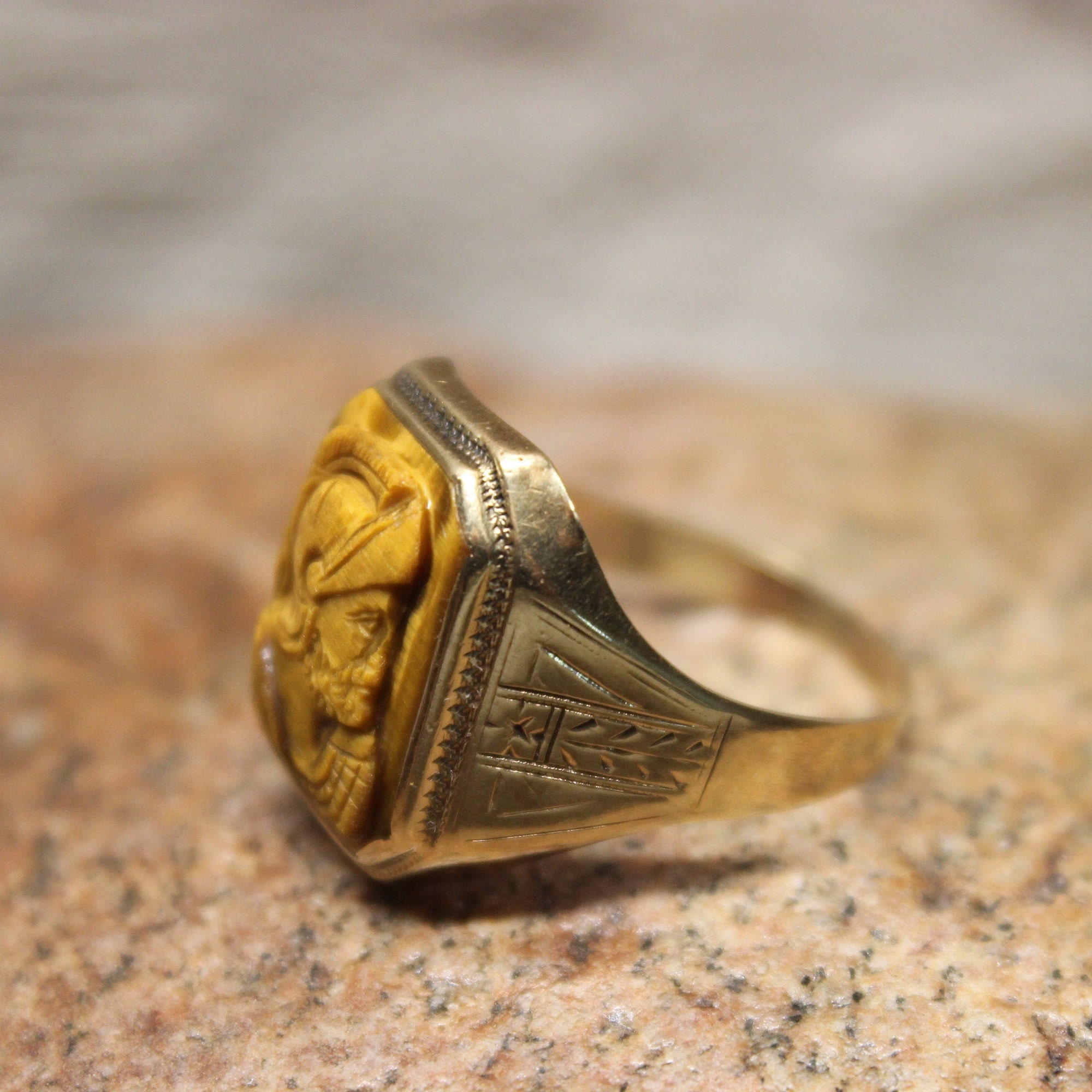 1930's Vintage Mens 10K Solid Gold Roman Soldier Ring 4.3 Grams Size 11 ...