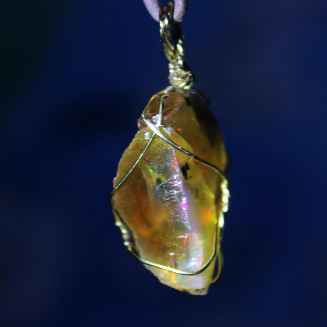 Large Natural Ethiopian Welo Fire Opal 25ct Welo Ethiopia Black Fire ...