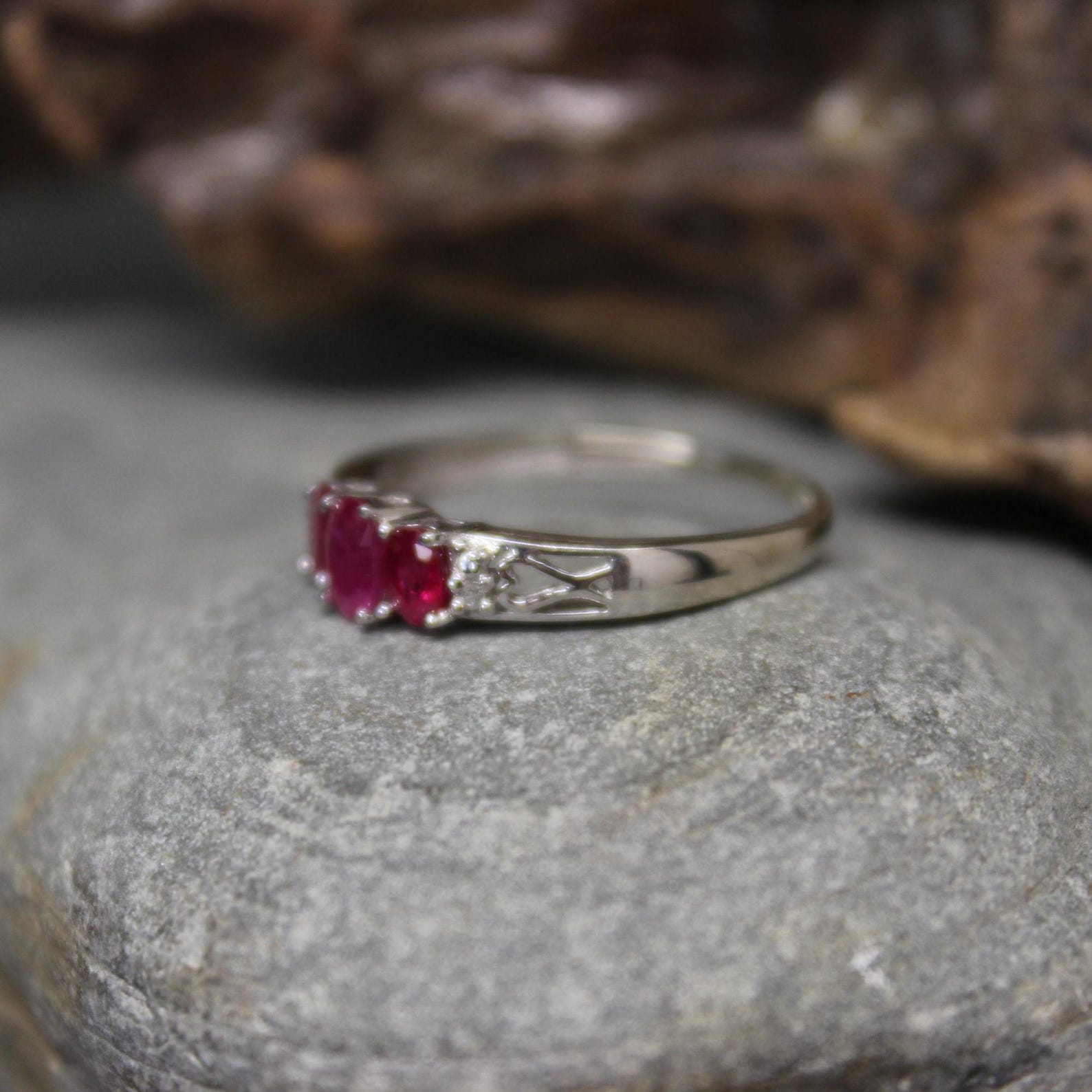 1990's Vintage Ruby Diamond Ring 10K Solid Gold Ruby Diamond Ring 1.5 ...