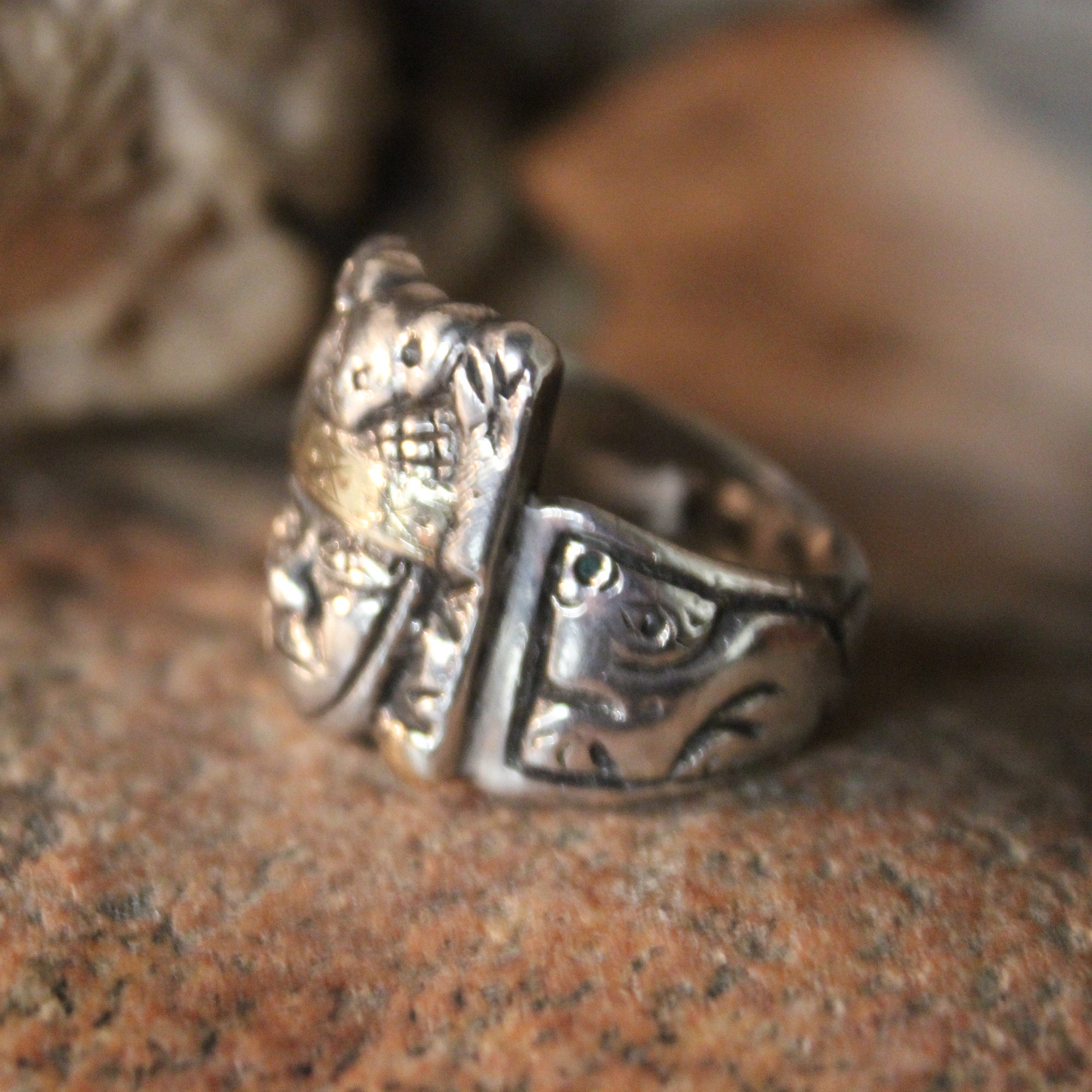 Large Rare Vintage Peruvian Sterling Silver 18K Gold Ring Size 9 Weight ...