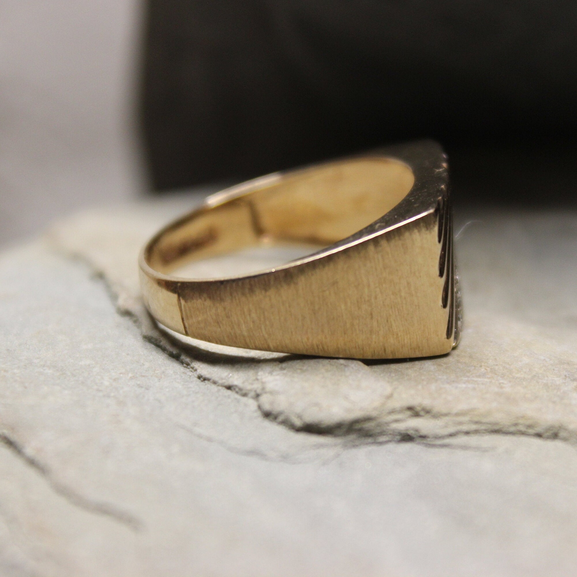 1980's Vintage Mens Vintage Diamond Ring 10K Yellow Gold Ring 7 ...