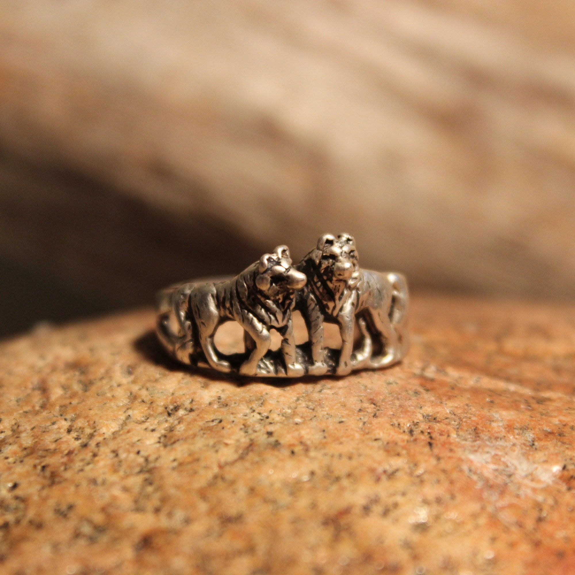 Vintage Sterling Mens Ring Wolf Ring Navajo Native American Signed Ring ...