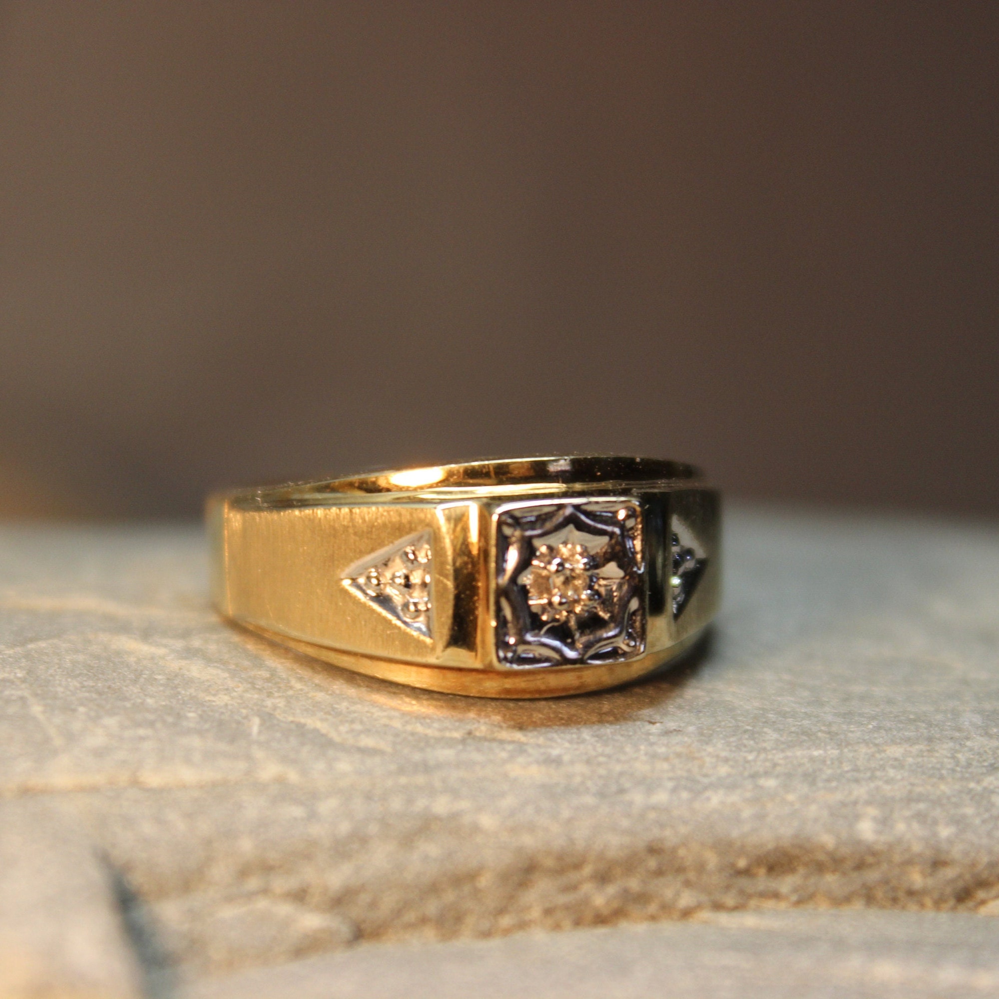 1980's Vintage Mens Diamond Ring 10K Solid Yellow Gold Ring 4 Grams ...