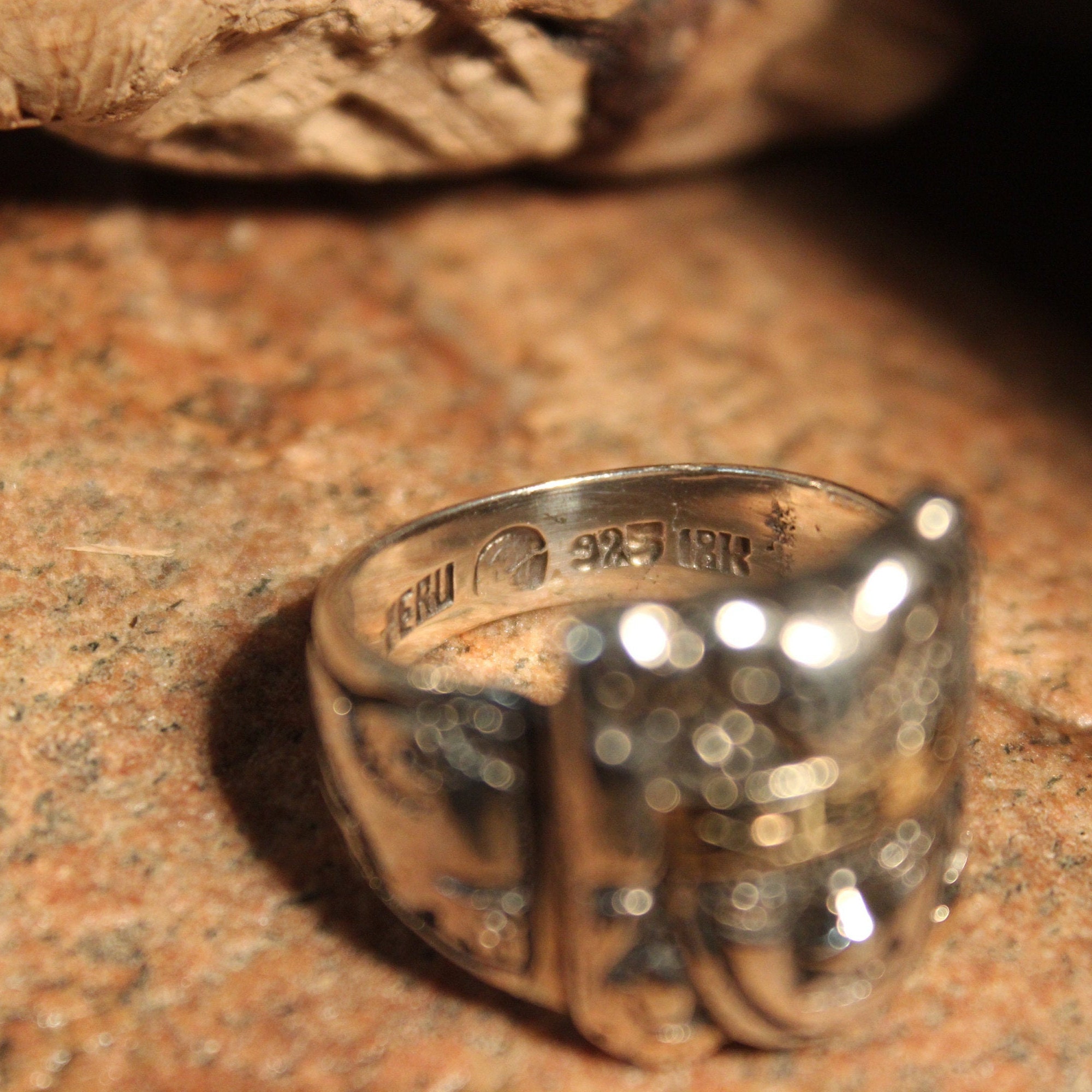Large Rare Vintage Peruvian Sterling Silver 18K Gold Ring Size 9 Weight ...