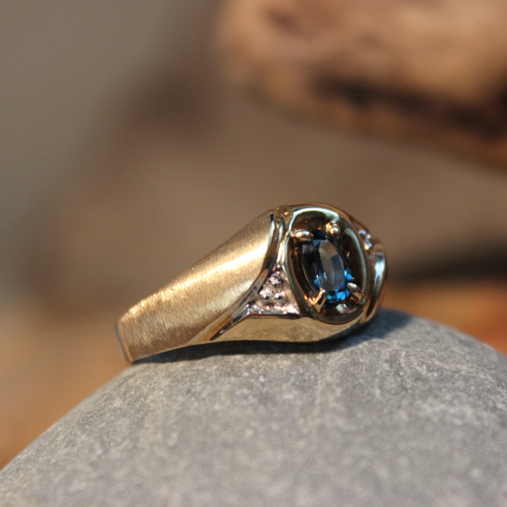 1980's Mens Caribbean Blue Quartz Diamond Ring Mens Gold Diamond Ring 4 ...