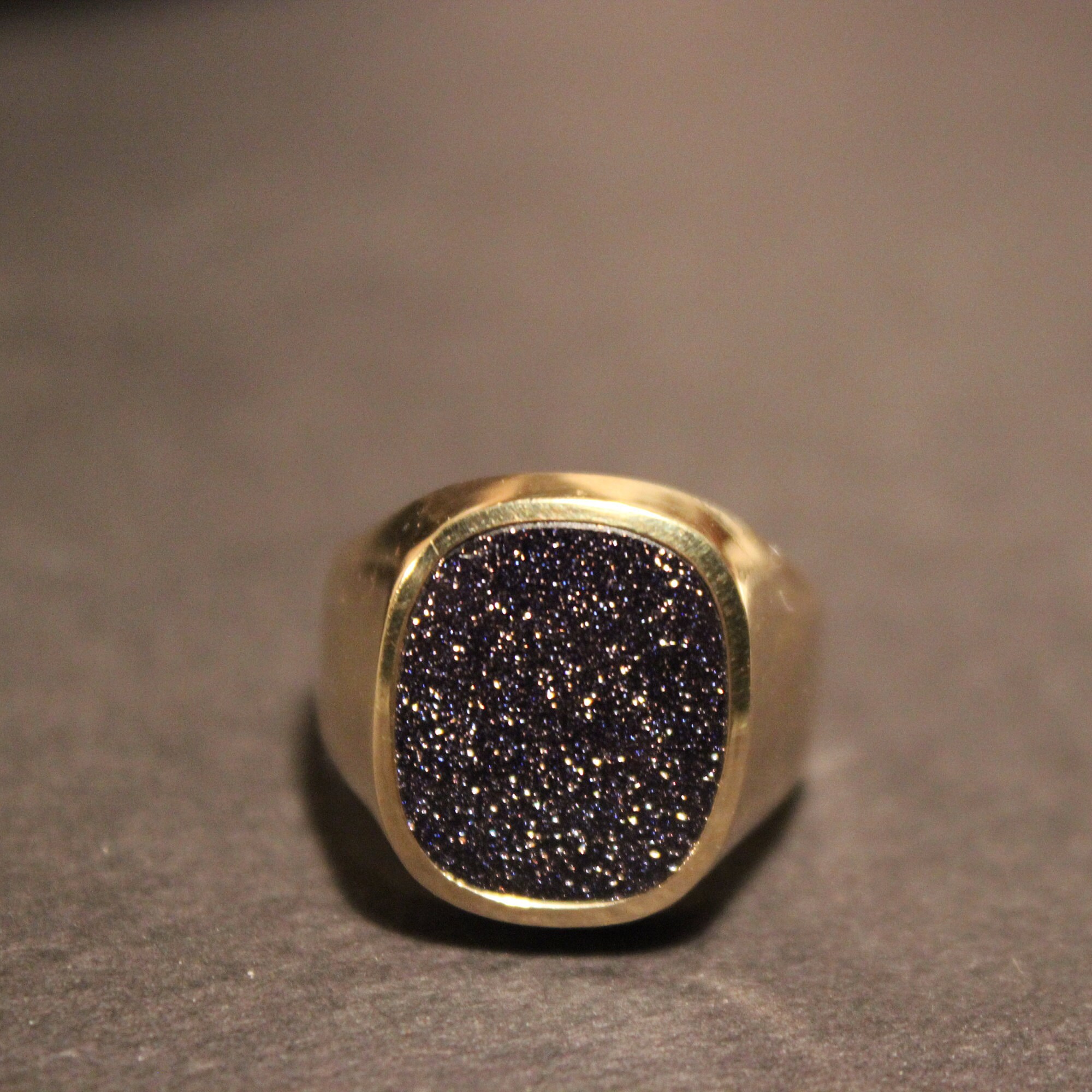 Rare Mens Large Signet Ring 10K Solid Gold Mens Ring 5.4 Grams Size 10 ...