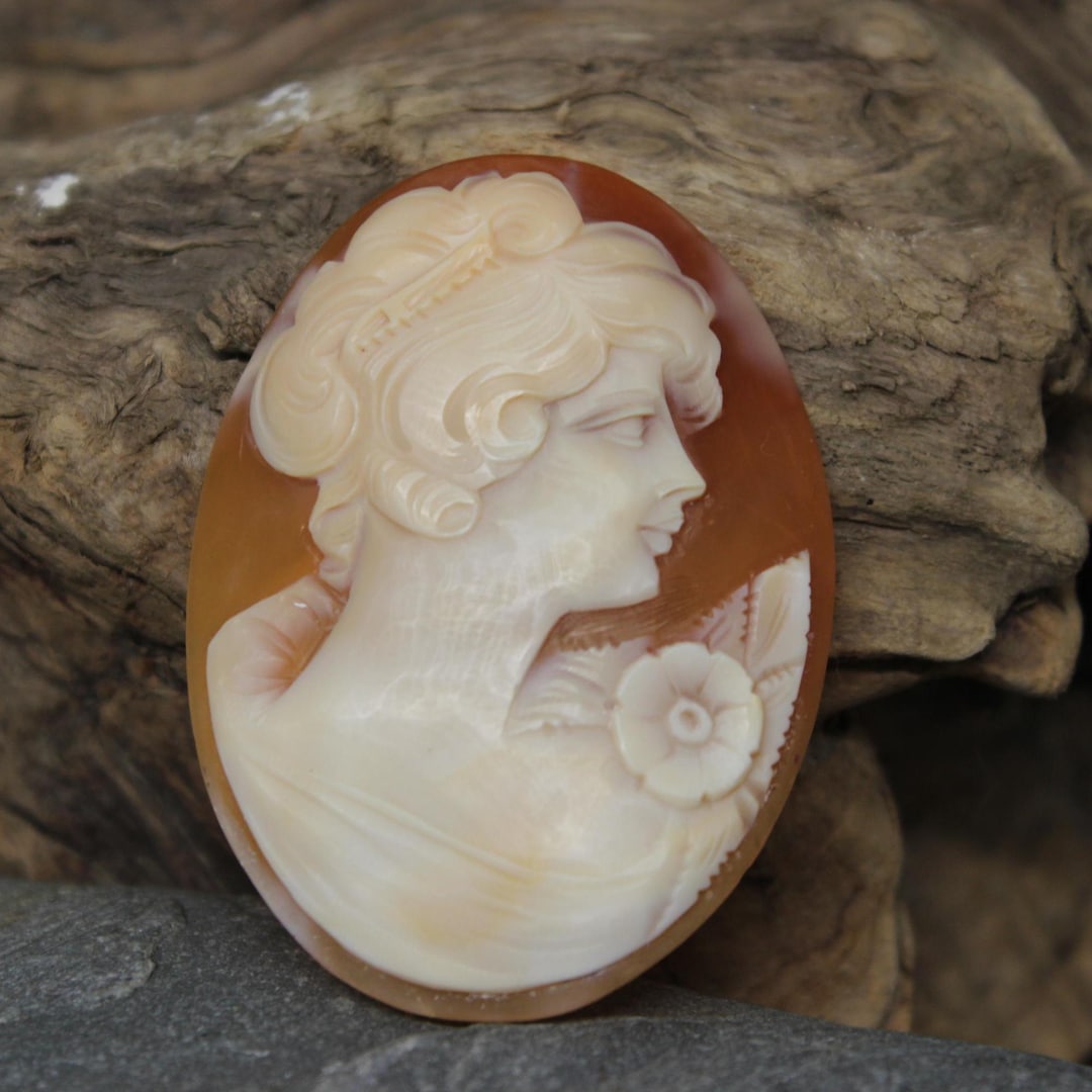 Victorian Cameo Shell 8.5 Grams Large Shell Cameo Victorian Cameo ...