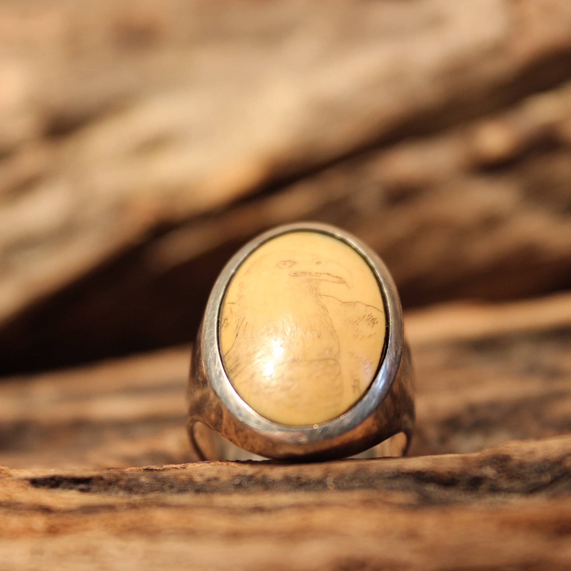 Mens Vintage Scrimshaw Eagle Oval Ring Signed R Size 8 Sterling Silver ...