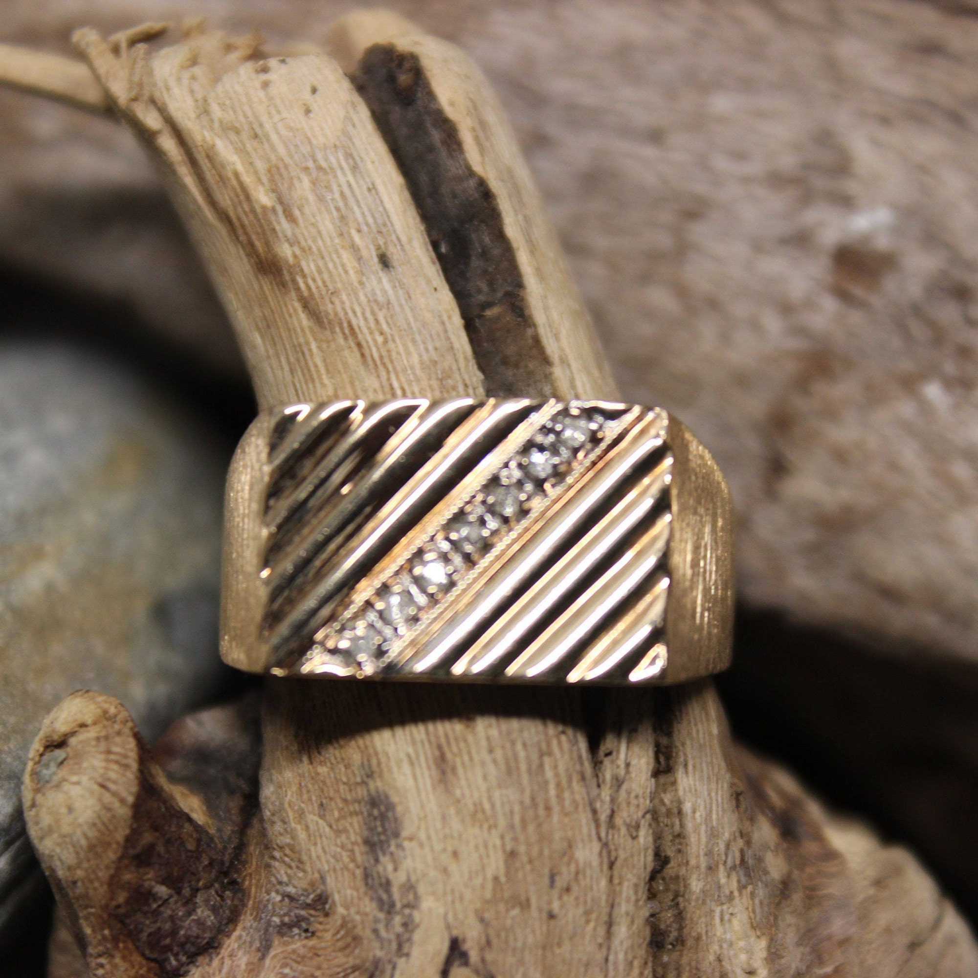 1980's Vintage Mens Vintage Diamond Ring 10K Yellow Gold Ring 7 ...