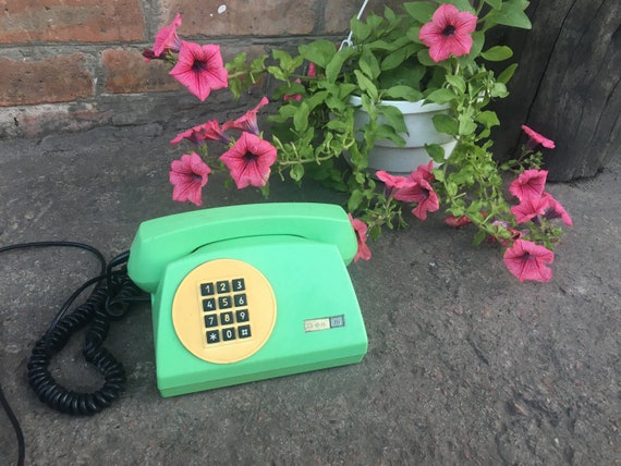 Push Button Telephone Green