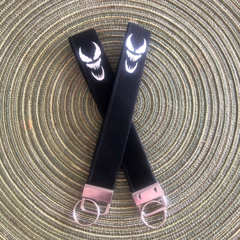 Venom Keychain - Etsy