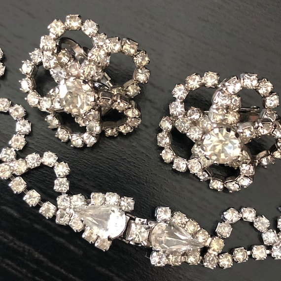 Kramer Jewelry Set - Silver and Rhinestones Necklace … - Gem