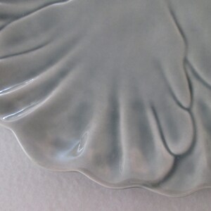 Vintage Cemar California Art Pottery Gray Lettuce Leaf Dinner Plate 627 ...