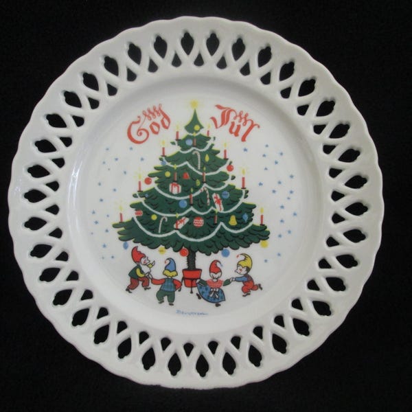 Scandinavian Christmas Plates - Etsy