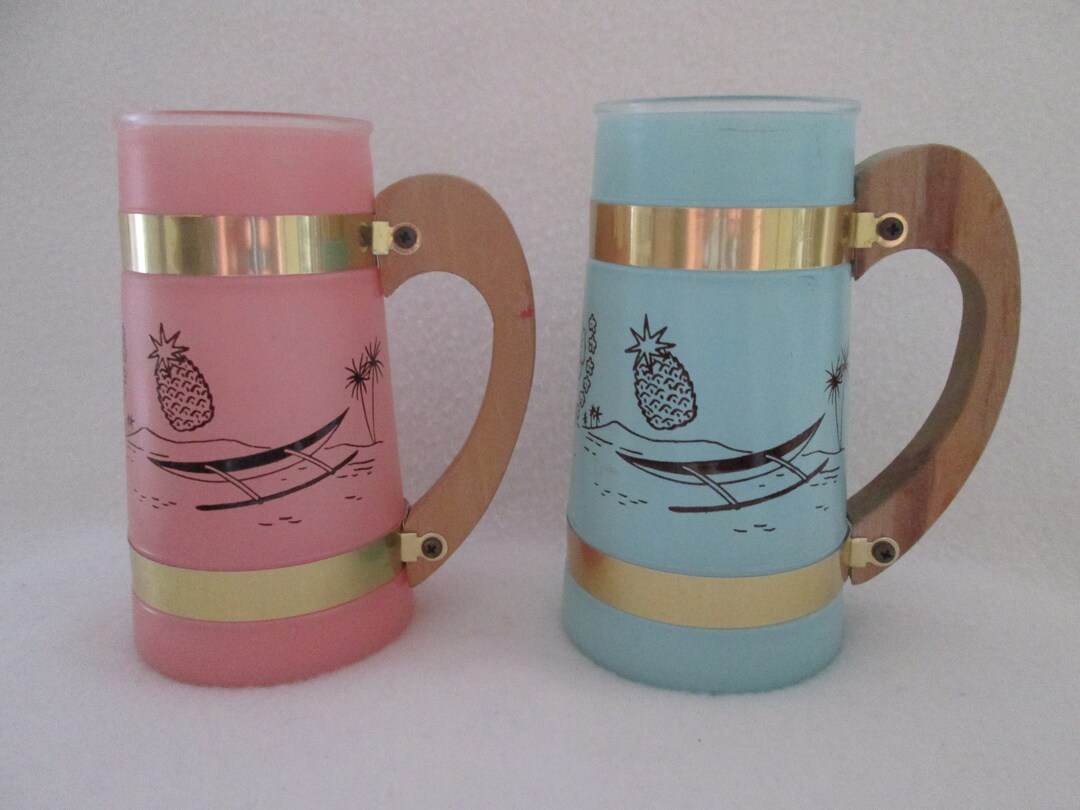 Vintage Siesta Ware Frosted Glass Hawaiian Mugs Set of Two Wood Handles ...