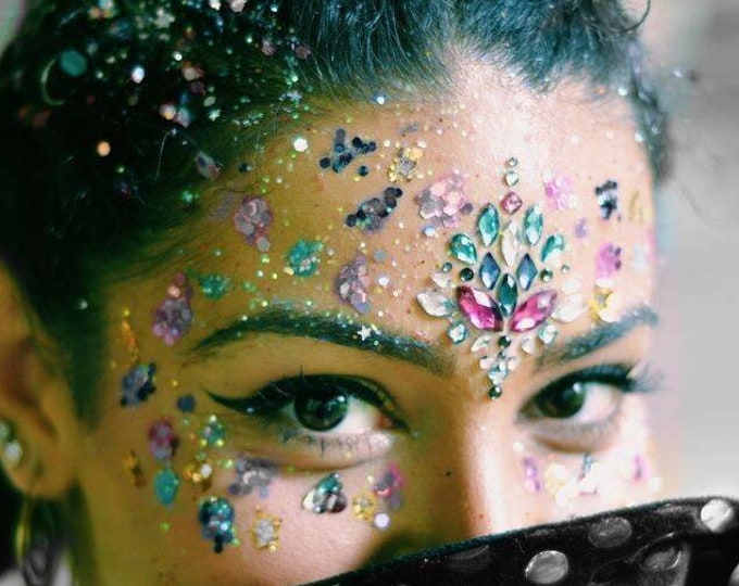 Face Jewels EDC Rave Outfits, Festival Diamond Face Sticker, Adhesive ...