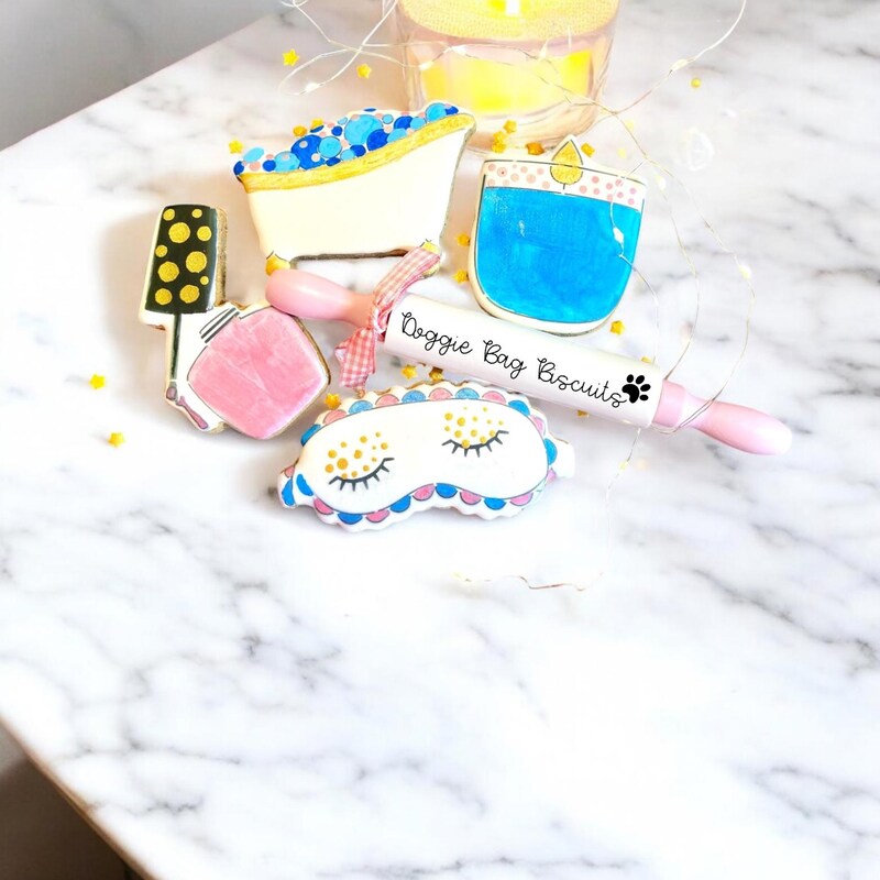 DoggieBagBiscuits - Etsy