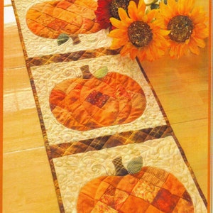 Patchwork Pumpkin Table Runner Pattern From Shabby Fabrics - Etsy