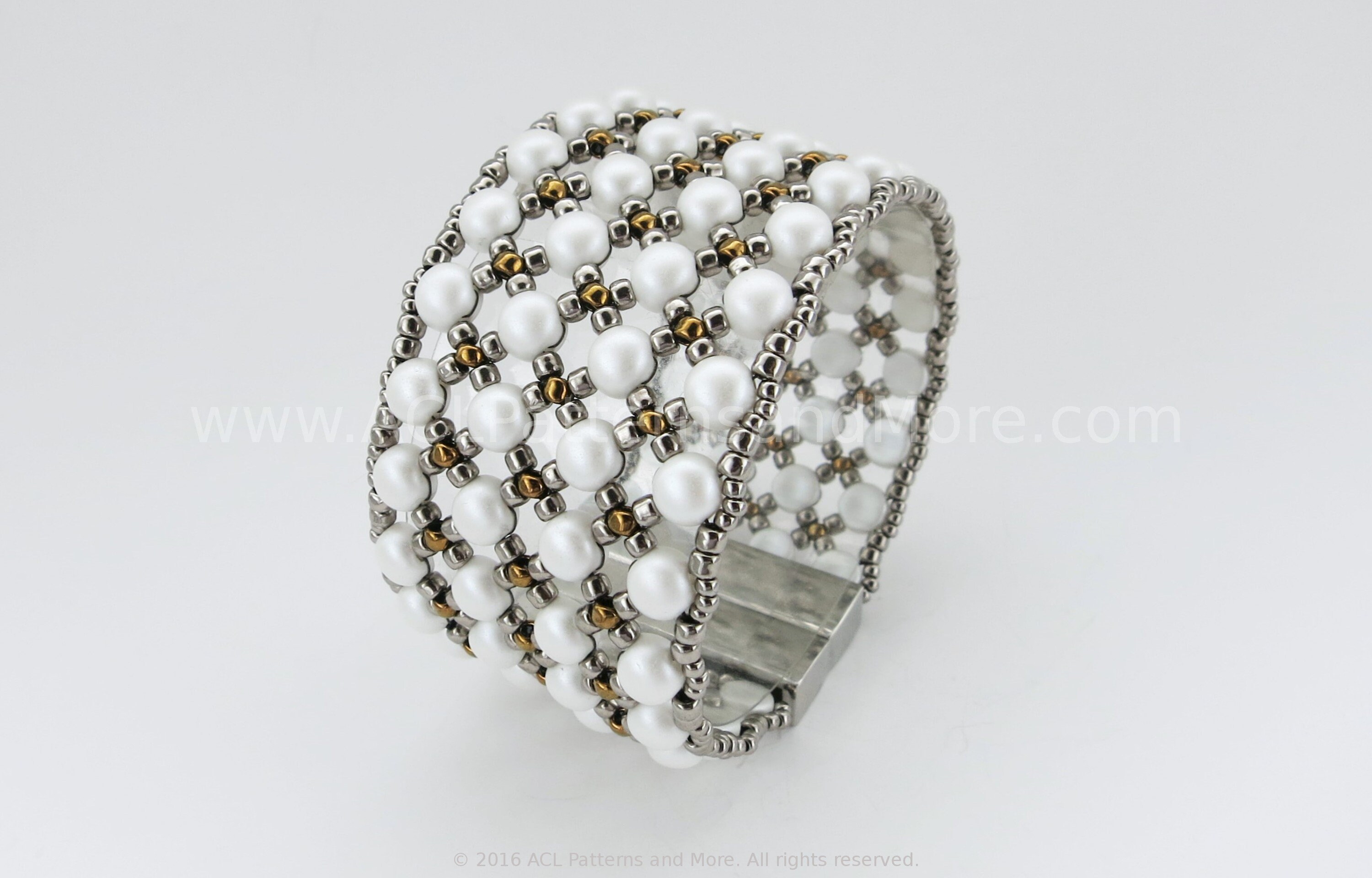 Buns and Netting Bracelet PDF Pattern - Etsy