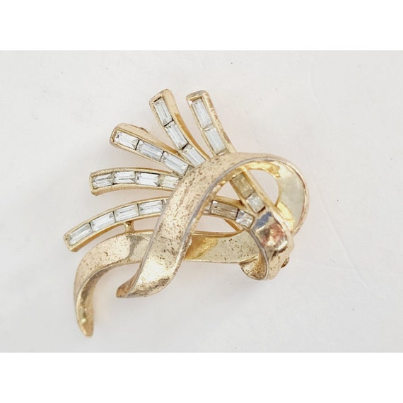 Signed Alfred Philippe Trifari Ribbon Brooch (A576) - Gem