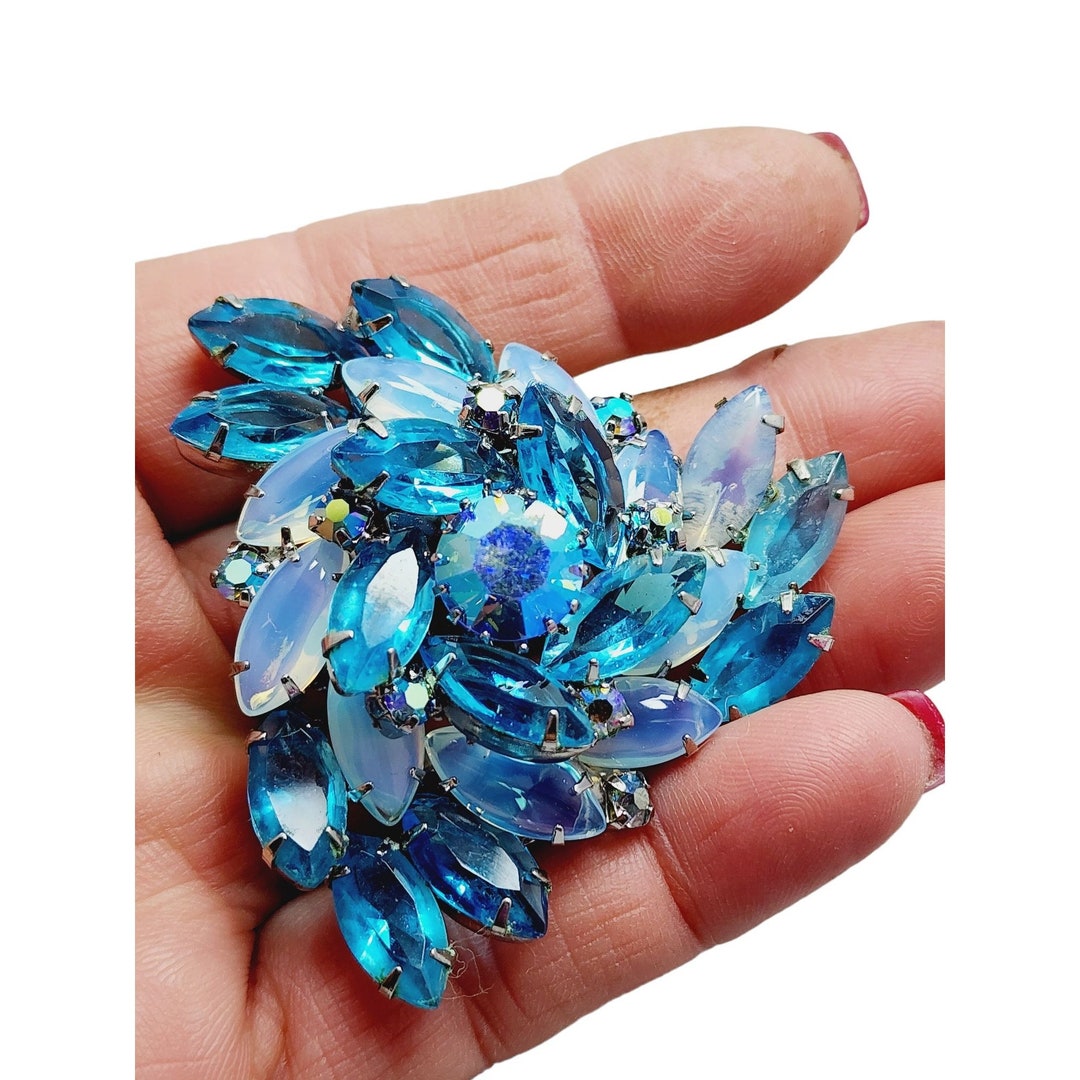 Vintage Layered 2 Tone Blue Rhinestone Triangular Brooch A1014 - Etsy