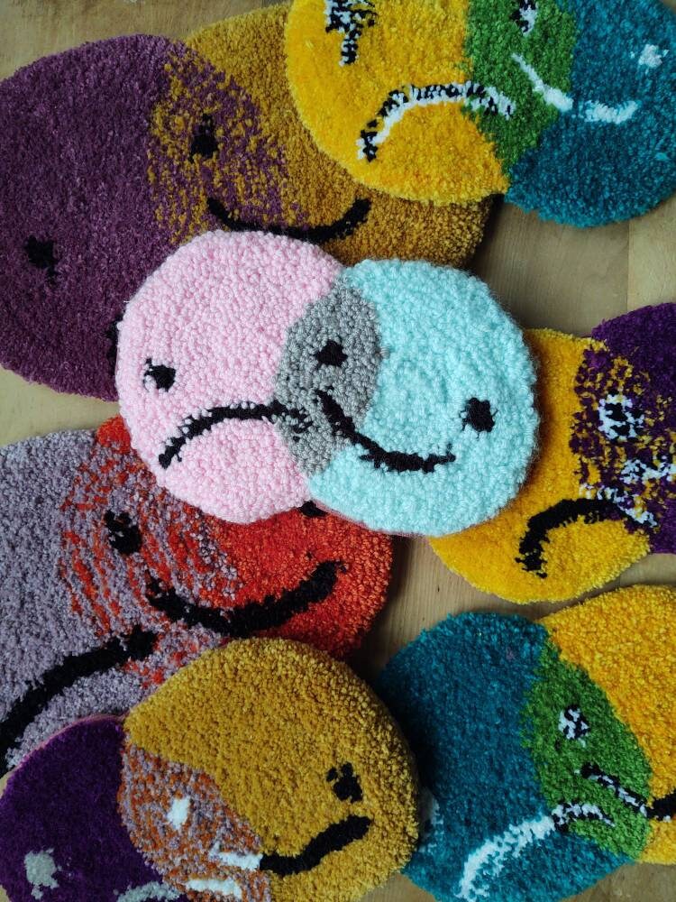 Small Venn Diagram Rug/ Happy-sad Face Rug/ Emoji Rug in - Etsy