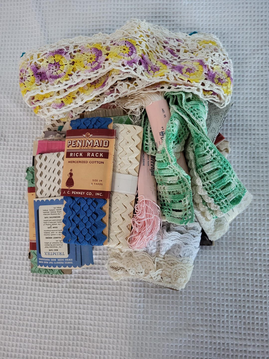 Vintage Circa 1940s Sewing Notions Lot Craft Supplies Edging, Trim ...