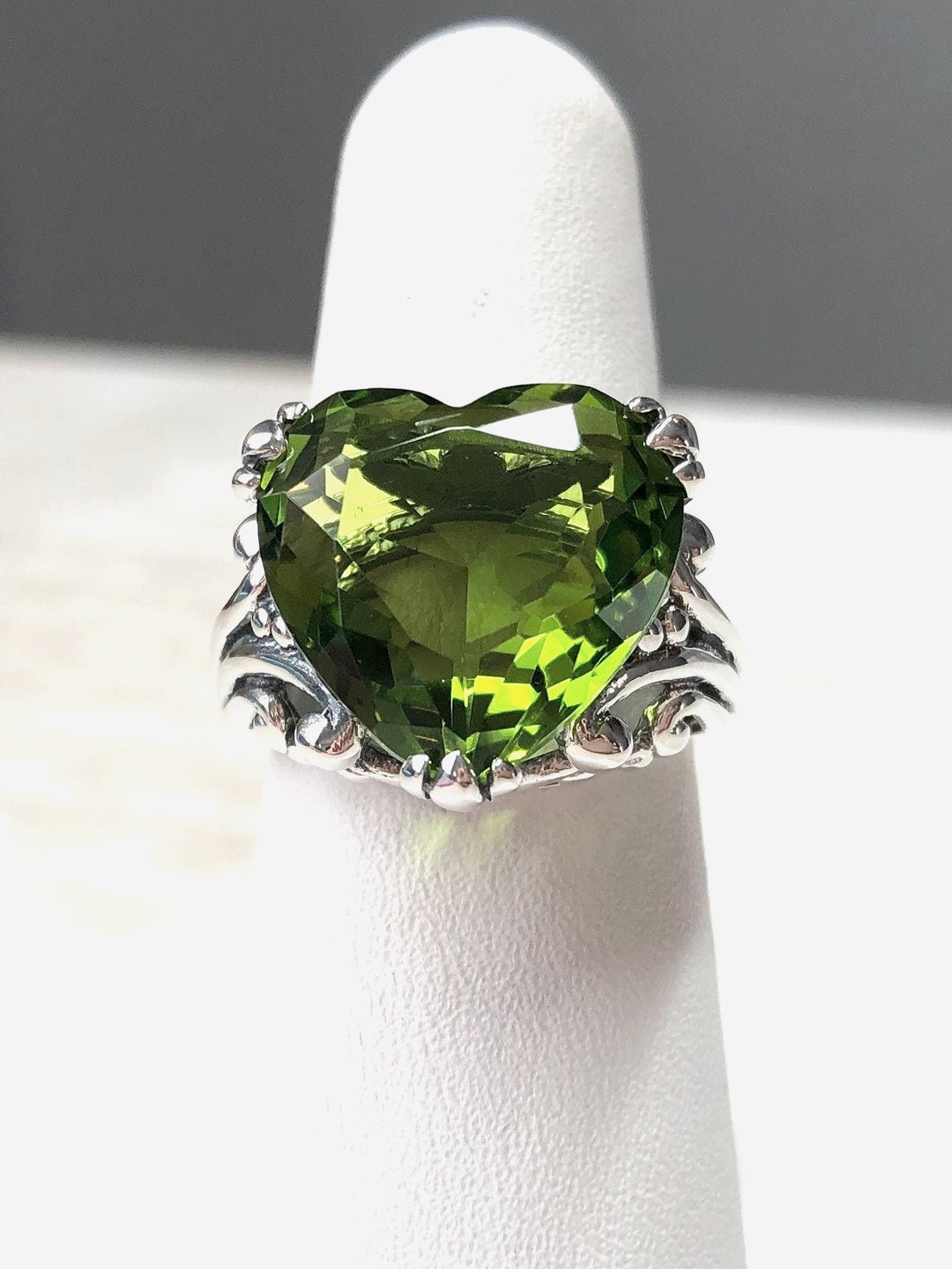 Peridot Ring/ Sterling Silver/ Heart Leaf Claw Filigree Huge 10ct ...