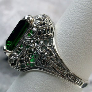 Emerald Ring/ Solid Sterling Silver/ 5ct Simulated Green Emerald Floral ...