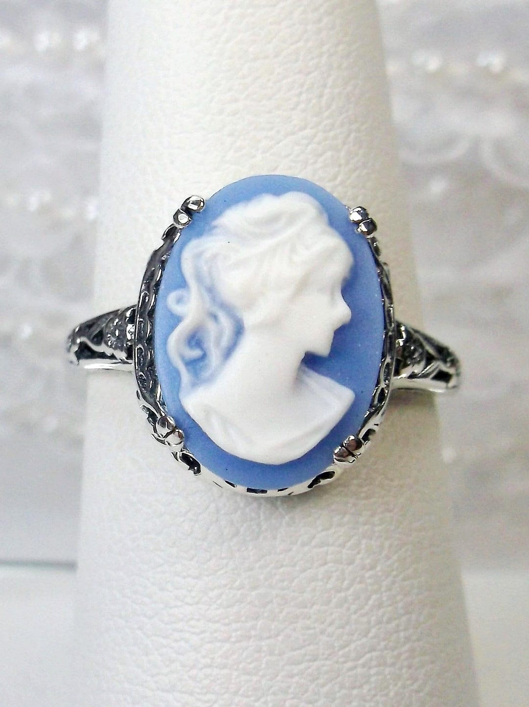 Cameo Lady Ring/ Sterling Silver/ Blue & White Silhouette Floral ...