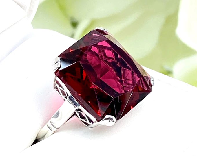 Gorgeous Large Statement Ring, Light Siam Ring, Red Crystal Ring, Large ...