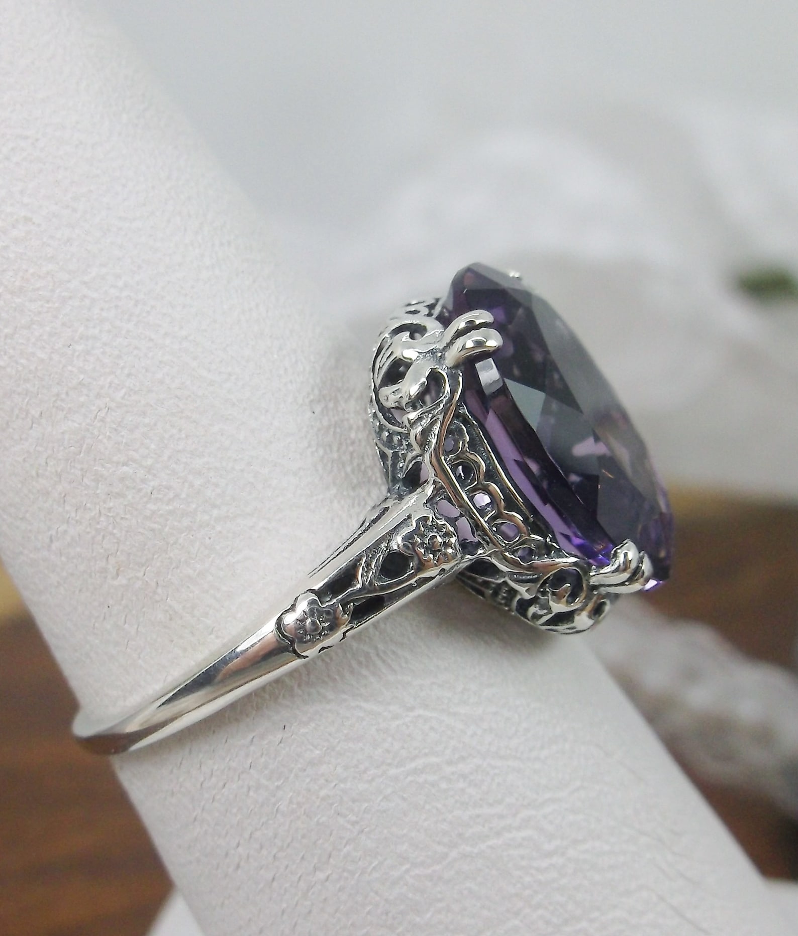 Natural Purple Amethyst Ring • Sterling Silver • Oval 5ct Gemstone ...