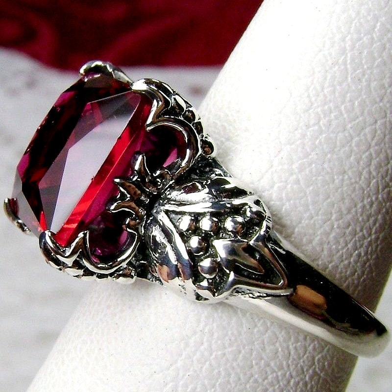 Gothic Red Ring - Etsy