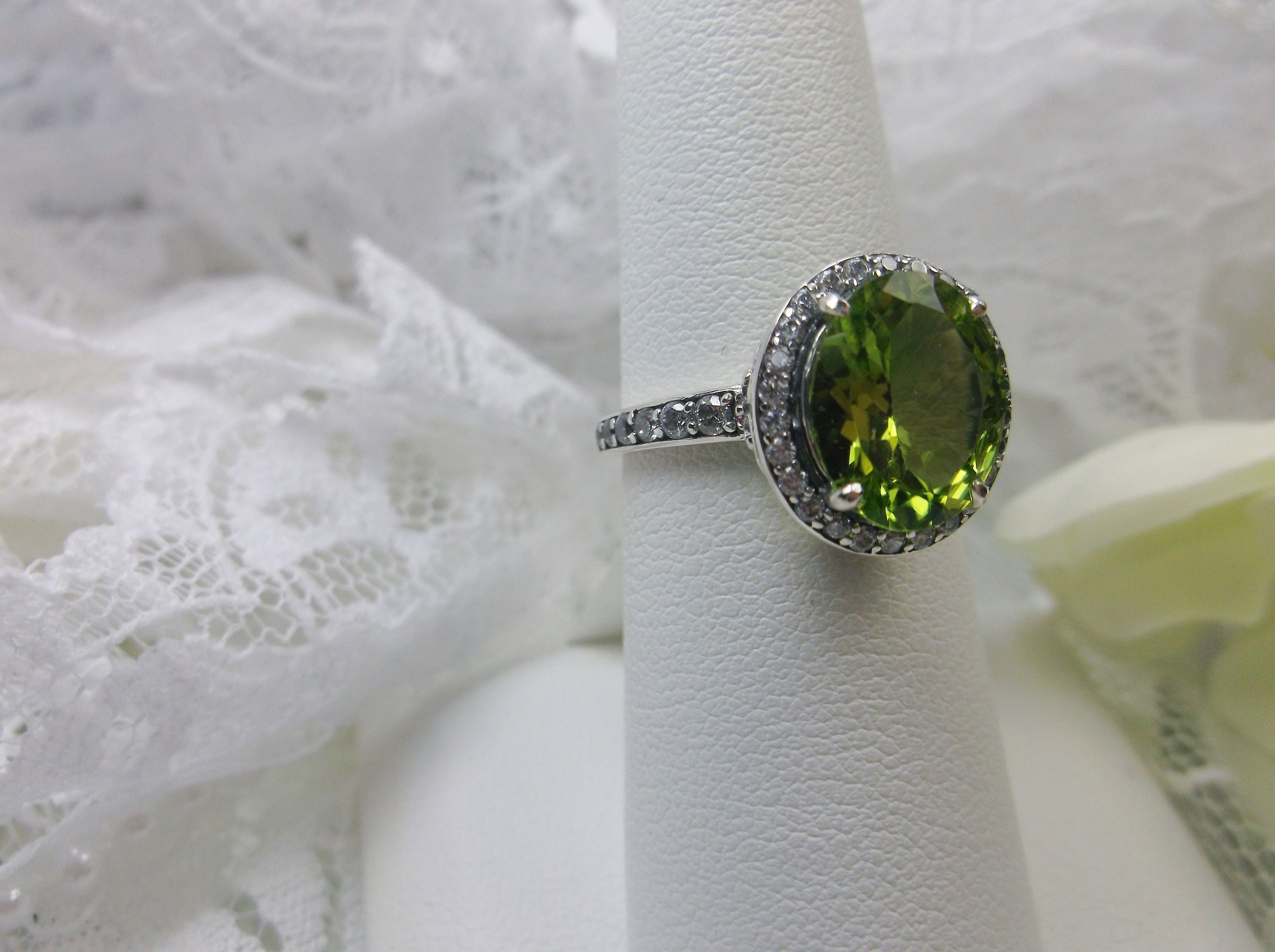 Natural Peridot Ring/ Solid Sterling Silver/ 4ct Oval Cut | Etsy
