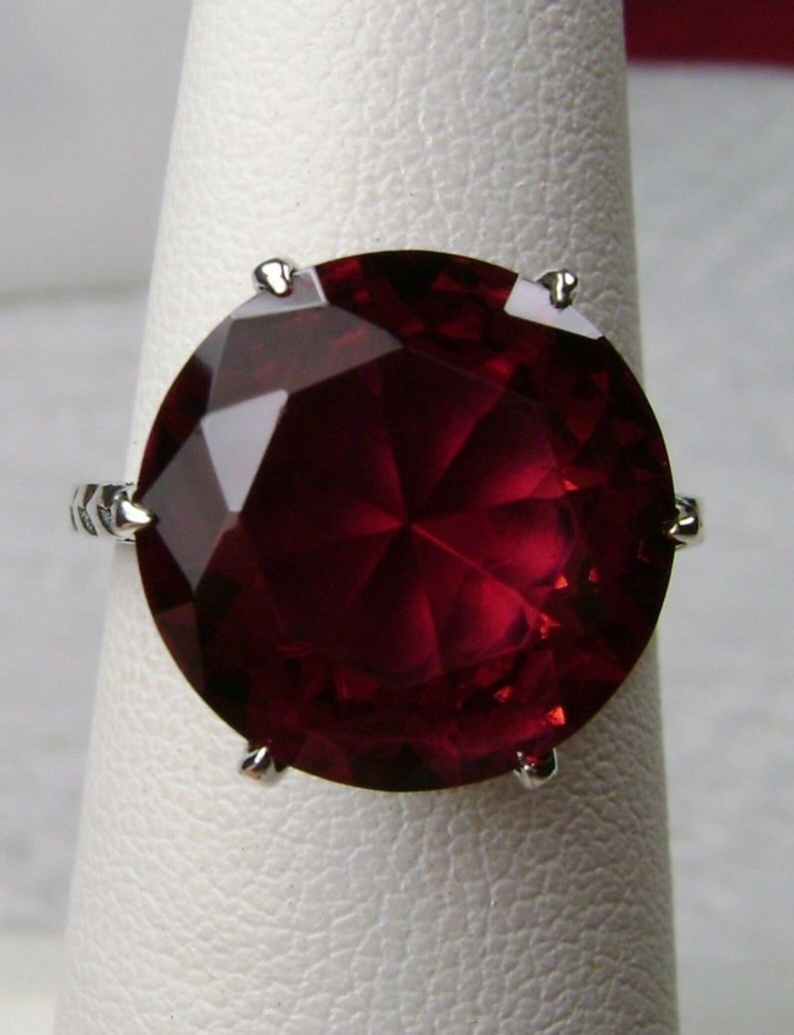 Red Ruby Ring/ Solid Sterling Silver/ 6ct Round Cut Simulated - Etsy