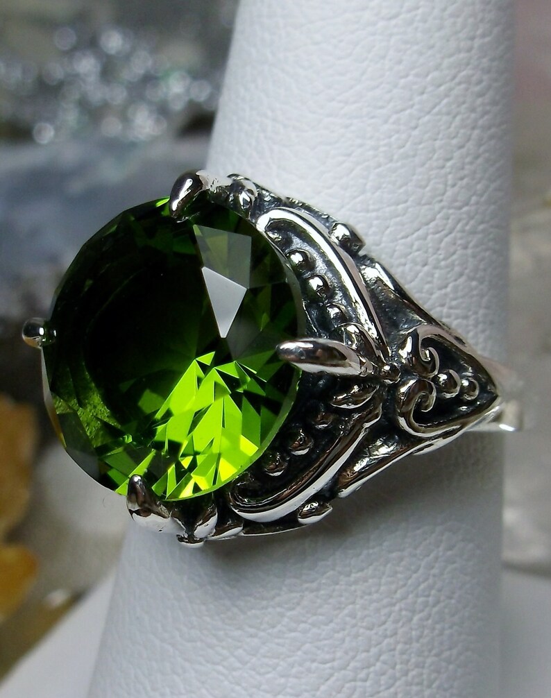 Peridot Ring/ Solid Sterling Silver/ 6ct Round Cut Simulated - Etsy