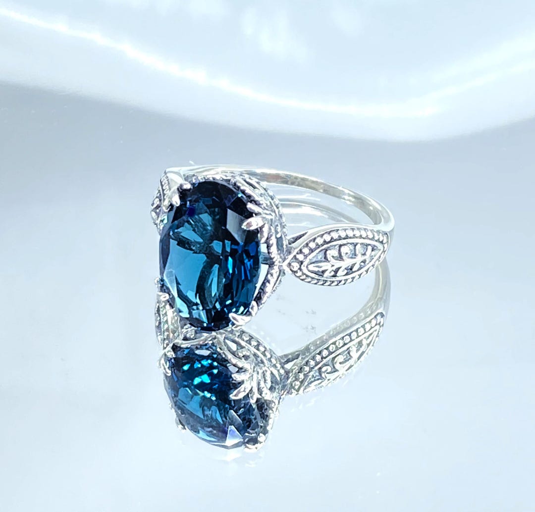 London Blue Gem Ring Size 9.5 | Oval Cut 6ct Simulated Topaz Gem With ...