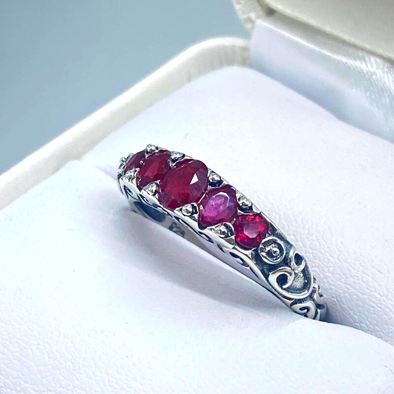Ruby Ring Georgia - Etsy