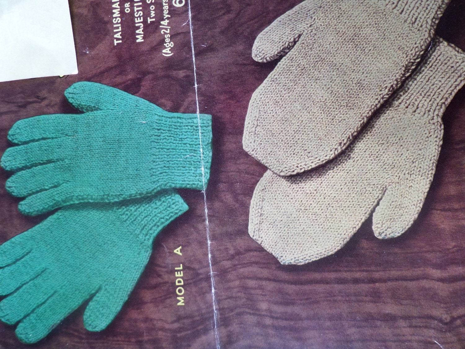 Knitting Pattern Gloves and Mittens Children Boys and Girls 3 Ply ...