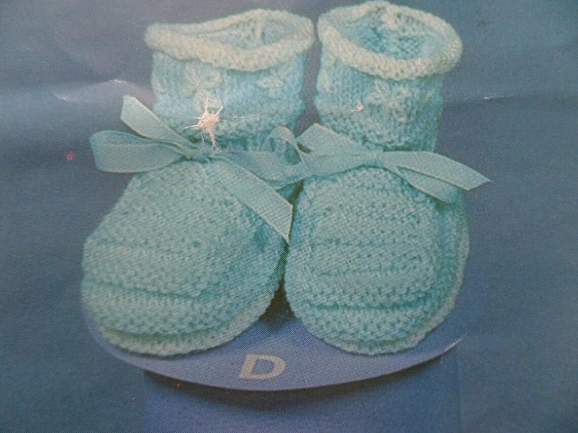 Knitting Pattern Baby Babies Booties 4 Designs 3 Ply Birth to 3 Months ...