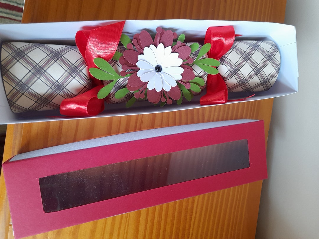 1 Special Handmade Christmas Cracker With Snap - Etsy