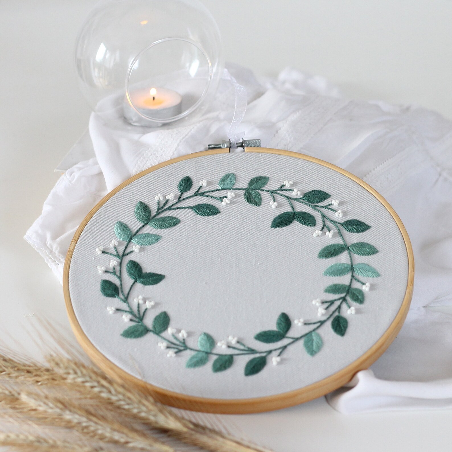 Hand Embroidery Wreath Pattern Simply Wedding DIY Gift - Etsy