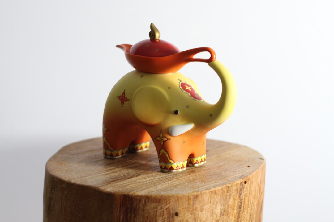 Goebel Elephant, Design Linda Edwards, Collectable Elephant, Figurine ...