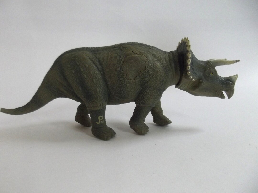 Vintage Jurassic Park Triceratops 1993 Vintage Collectible - Etsy