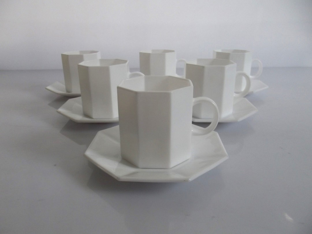 80s Design Cups, Arcopal Octime, France, White Cups and Saucers, Modern ...