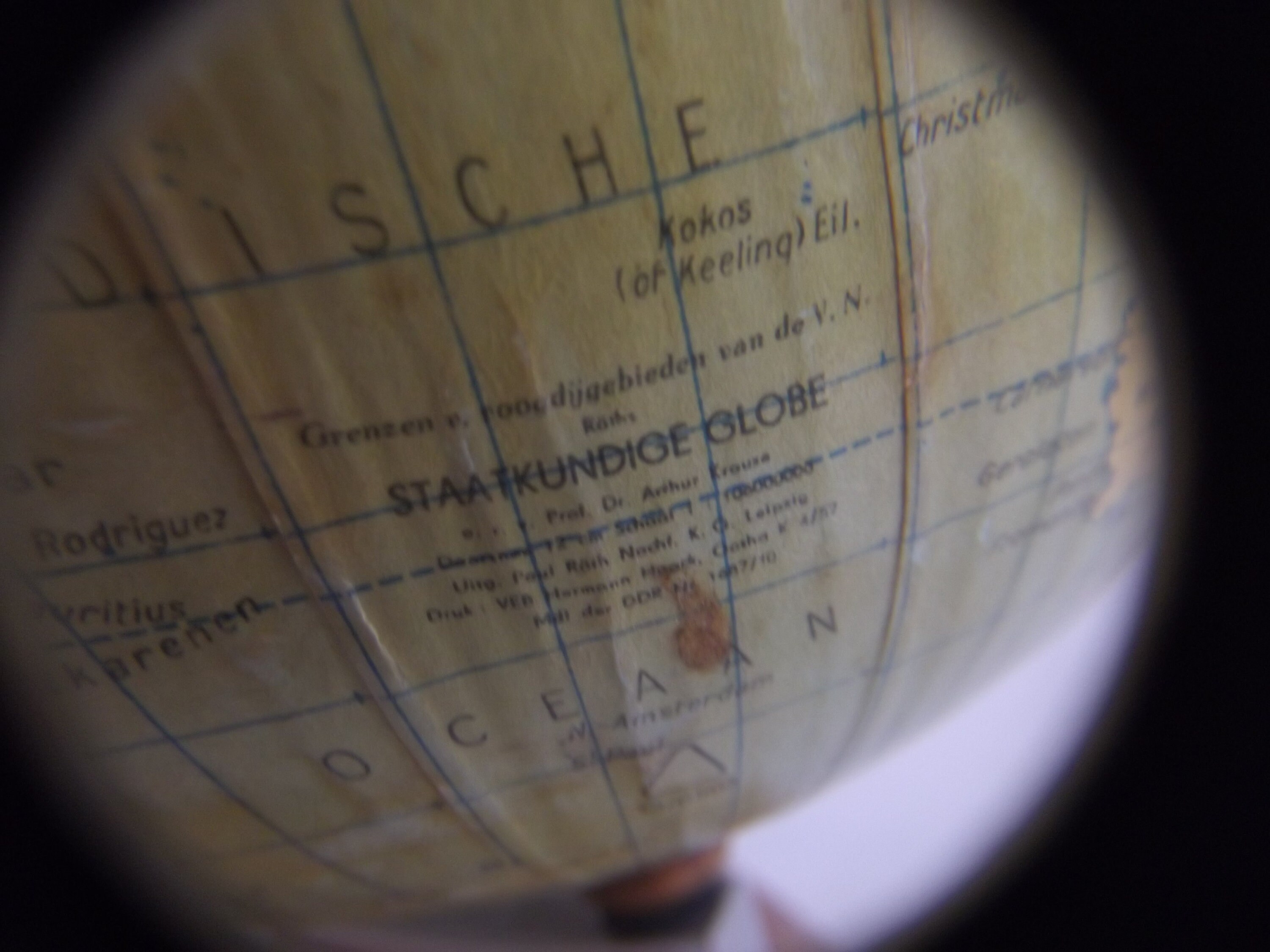 Globe World Map Small Vintage Globe Map of the World Cold | Etsy